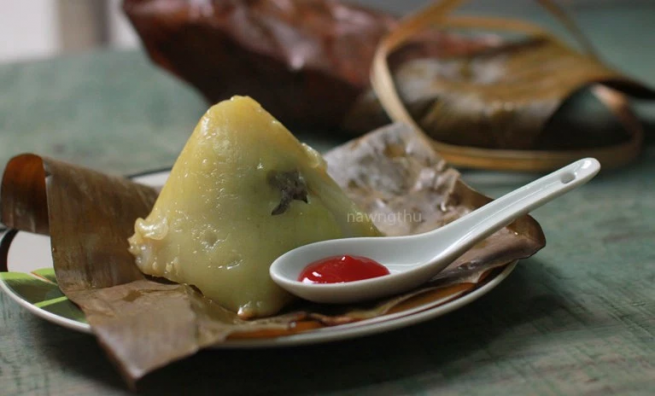 Bánh giò – Vietnamese rice pyramid dumplings - Vietnam Discovery Travel